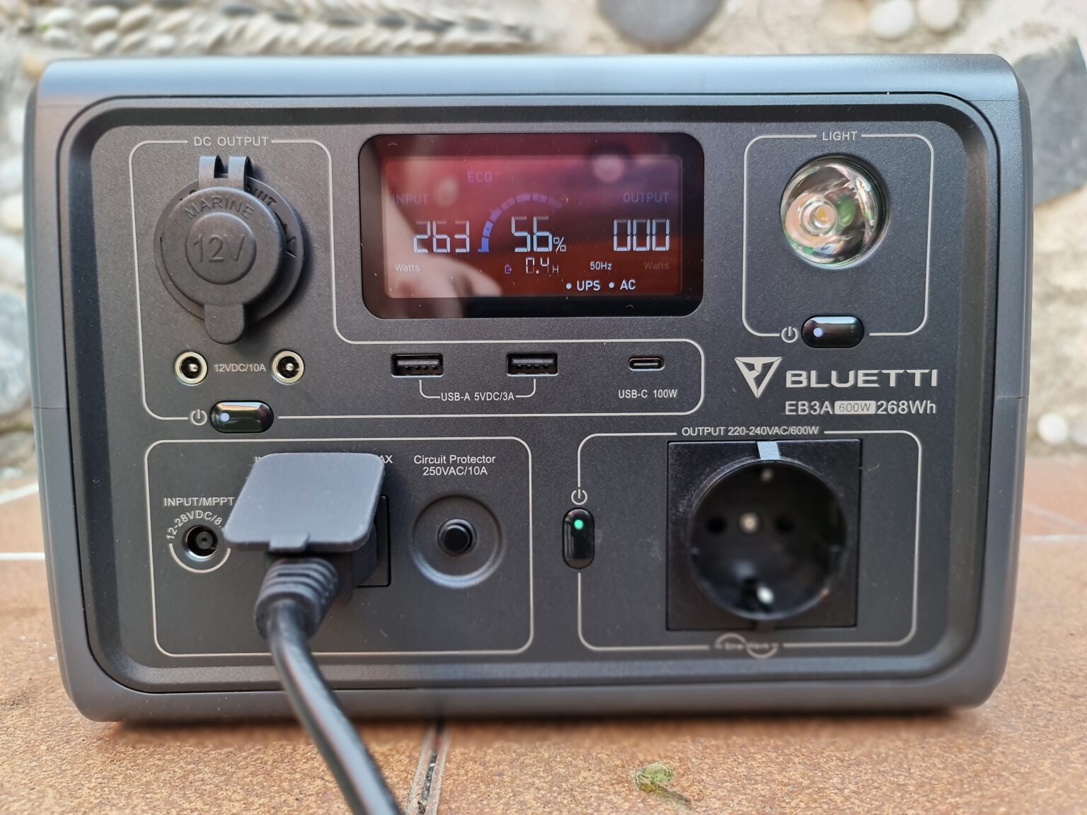 Bluetti EB3A: Review, unboxing, análisis completo y opinión | Móviles ...