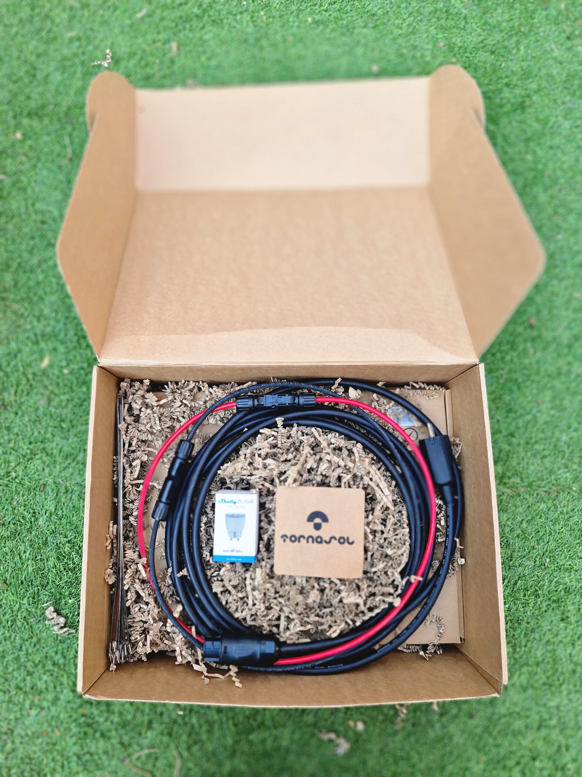 Paneles Solares de enchufar y listo Tornasol | Móviles Dual SIM